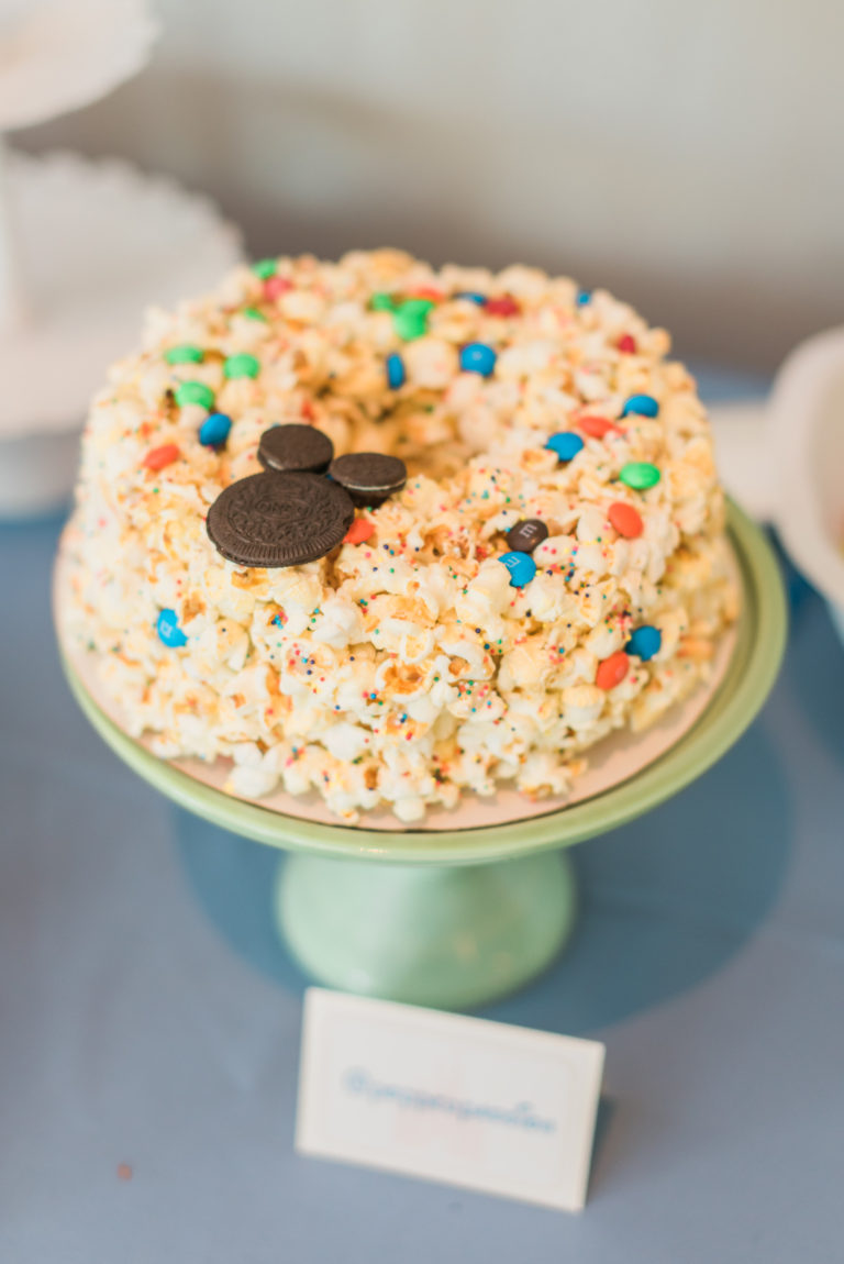 All You Need to Know to Host the Ultimate Magic Kingdom Themed Party ...